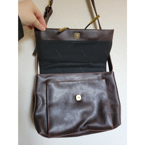 villager | Bags | Vnt Villager Liz Claireborne Crossbody Brown Bag With ...